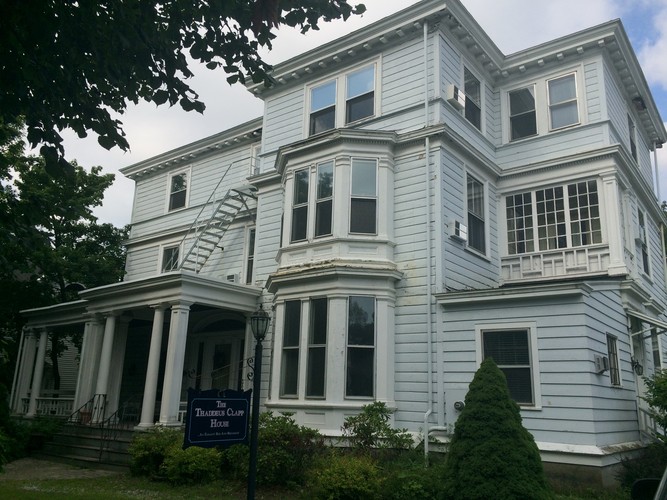Thaddeus Clapp House in Pittsfeild, MA – Ghost Hunting In New England